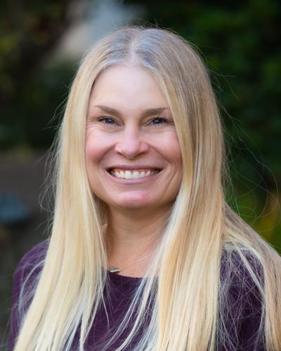 April Harris's Instagram, Twitter & Facebook on IDCrawl